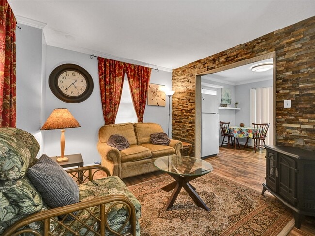 Furnished The Reserve at Penn Crossing Houses for Rent - 2 Homes ...