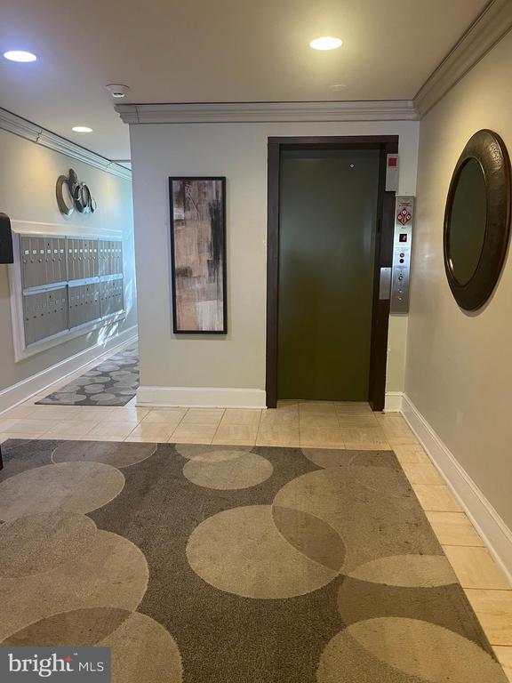10300 Bushman Dr Unit 205, Oakton, VA 22124 - Room for Rent in Oakton ...