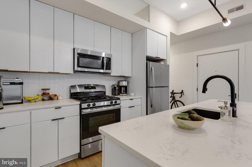 630 Federal St Unit 204, Philadelphia, PA 19147 - Room for Rent in ...