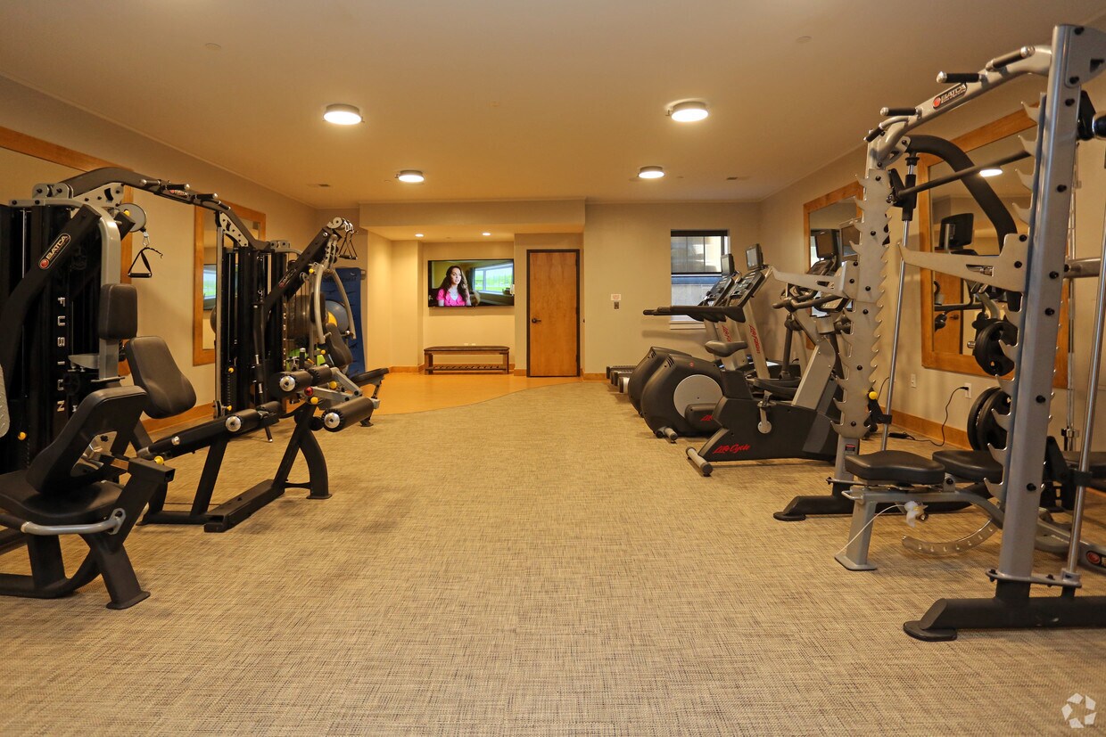 Willow & Maple Apartments - Washington, DC | Apartments.com