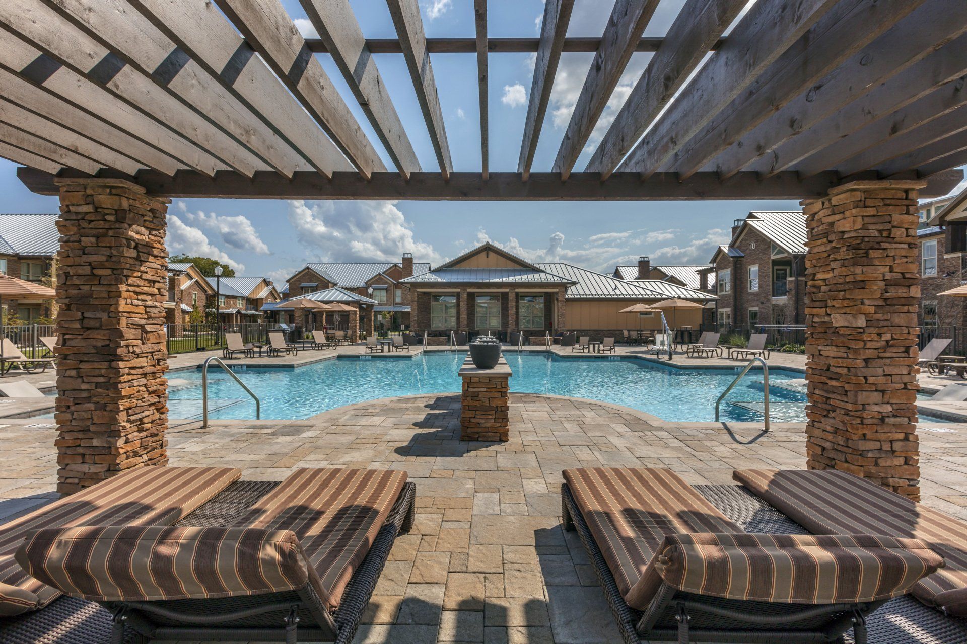 Gallatin Commons - 299 Harris Ln Gallatin, TN 37066 | Apartments.com