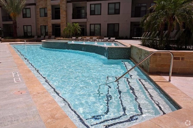 7-Seventy Rentals - Houston, TX | Apartments.com