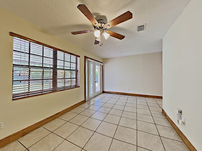 6469 SW 25th St, Miami, FL 33155 | Apartments.com