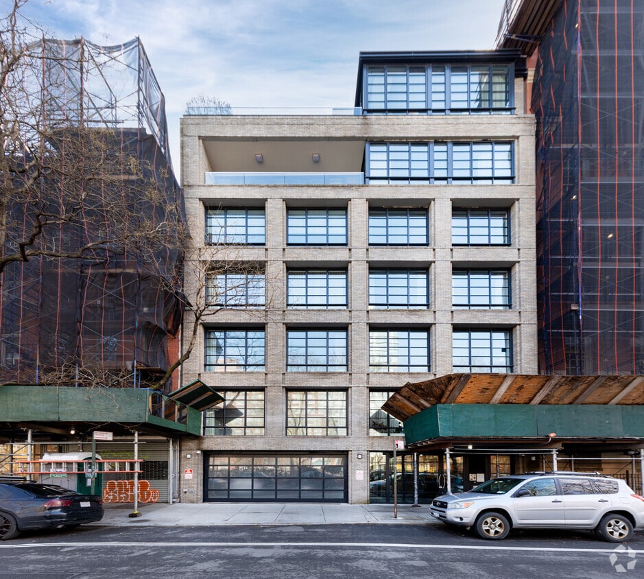 204 Forsyth St, New York, NY 10002 - 204 Forsyth St New York, NY 10002 ...