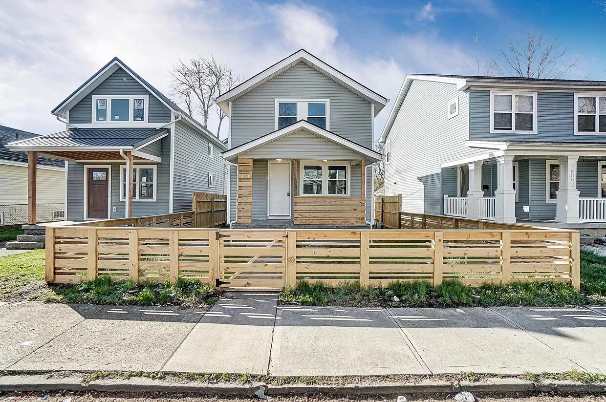 953 Bellows Ave, Columbus, OH 43223 - House Rental in Columbus, OH ...