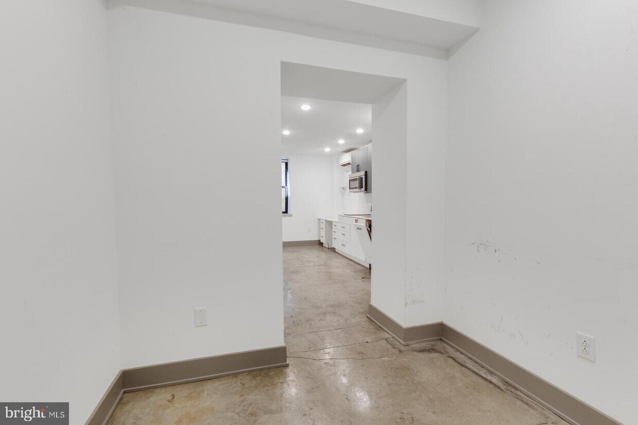 1935 E Hazzard St Unit 103, Philadelphia, PA 19125 - Room for Rent in ...