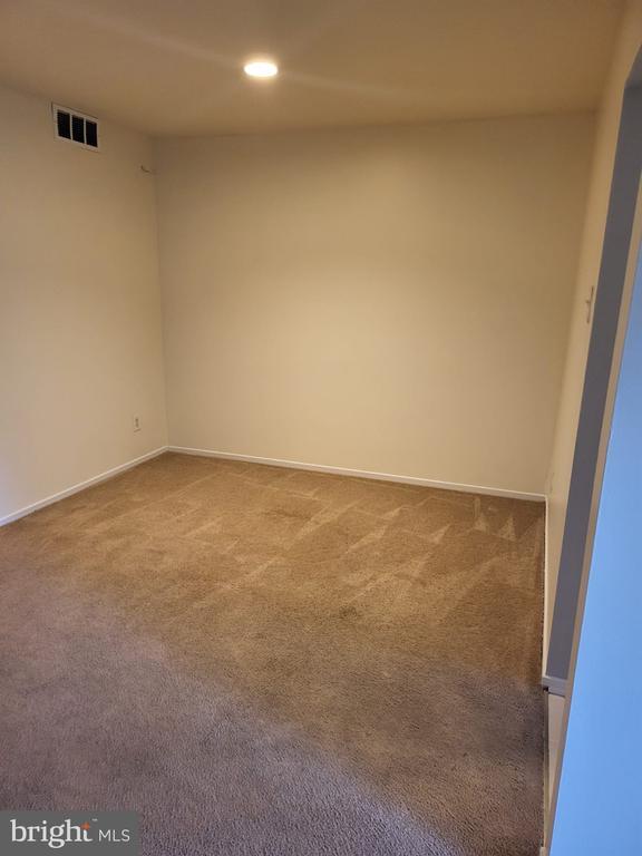 19305 Club House Rd Unit 103, Montgomery Village, MD 20886 - Room for ...