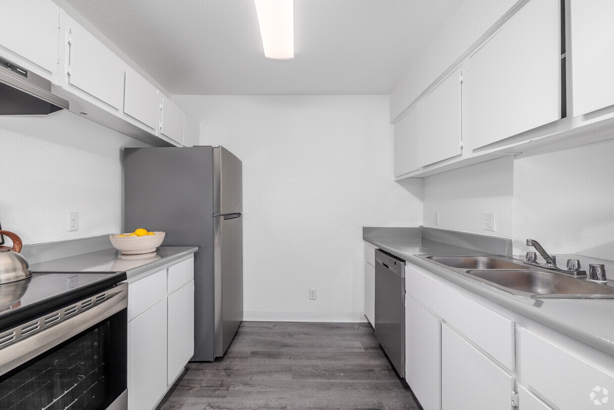 Longhorn Pavilion - 36523 25th St E Palmdale, CA 93550 | Apartments.com