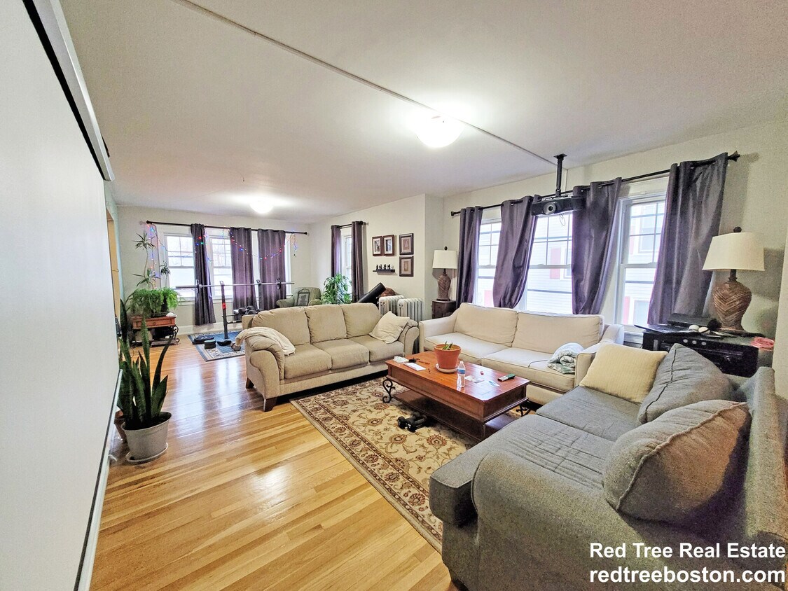 37 N Crescent Circuit, Boston, MA 02135 - Condo for Rent in Boston, MA ...