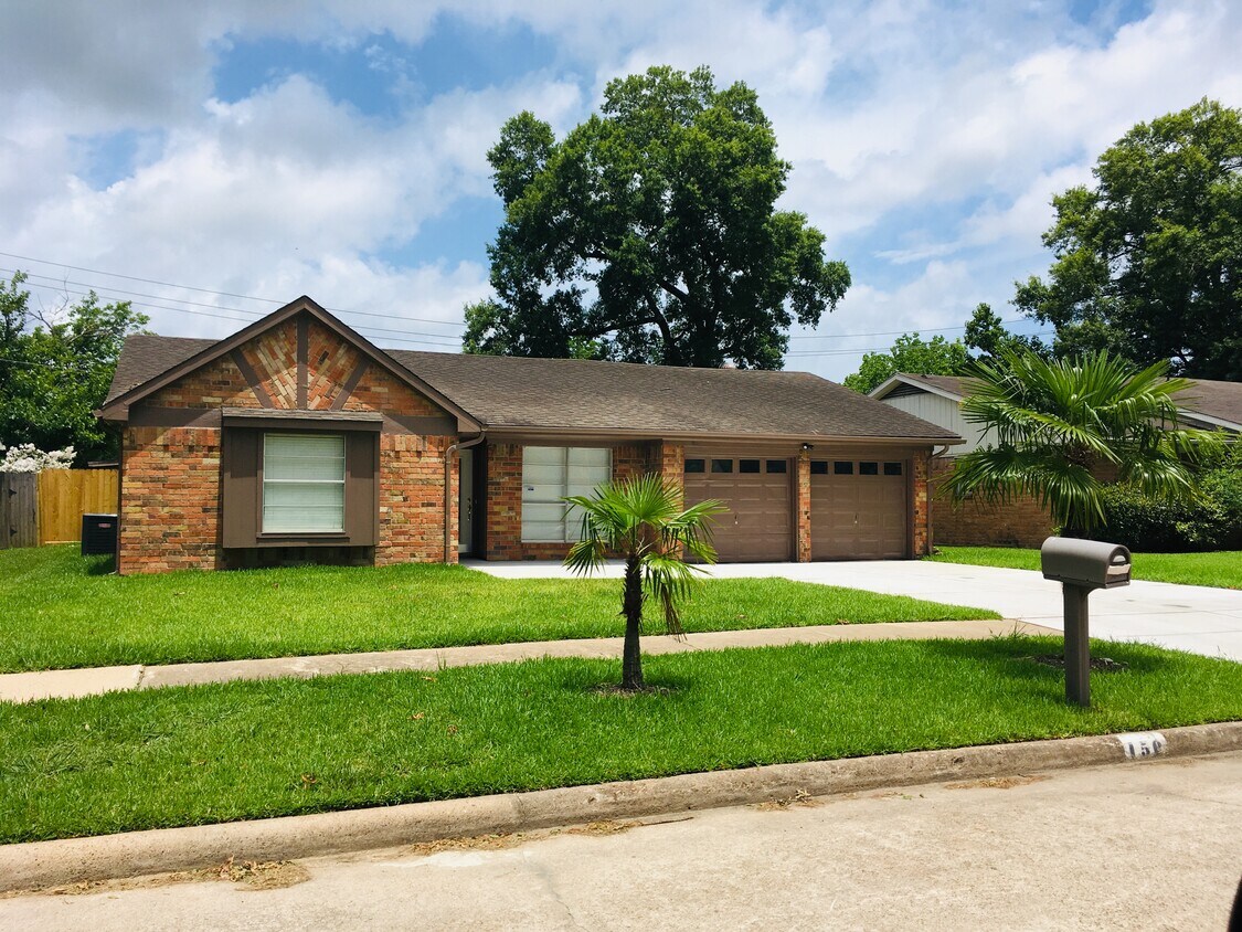 150 White Cedar St., Houston, TX 77015 - House Rental in Houston, TX ...