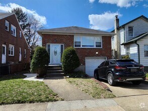 Floral Park Homes Townhouses for Rent - Queens, NY from
