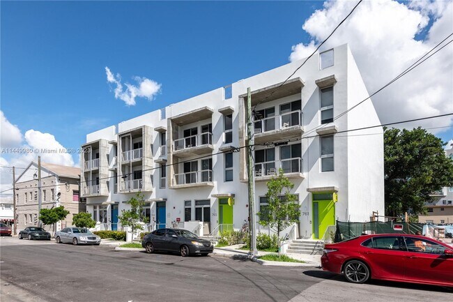 769 NW 1st St Unit 201, Miami, FL 33128 - Room for Rent in Miami, FL | Apartments.com