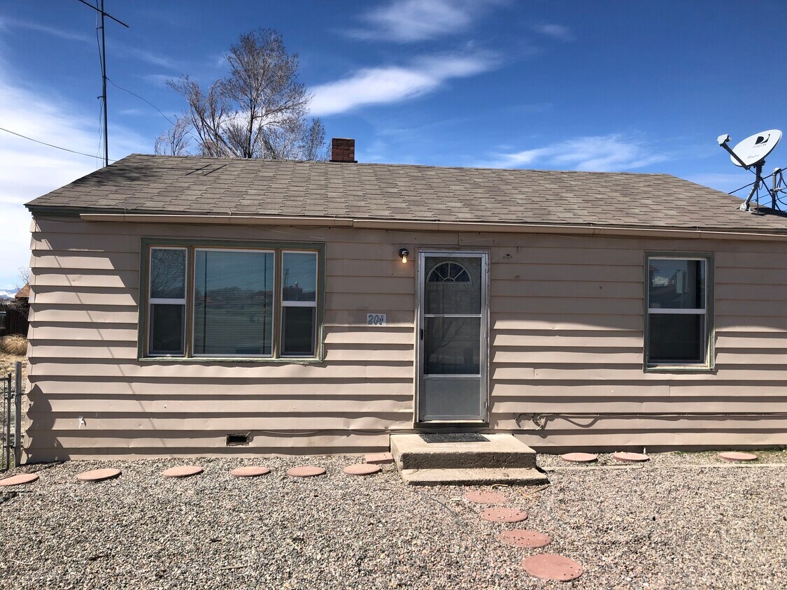 201 Catlin St, Alamosa, CO 81101 - House Rental in Alamosa, CO ...
