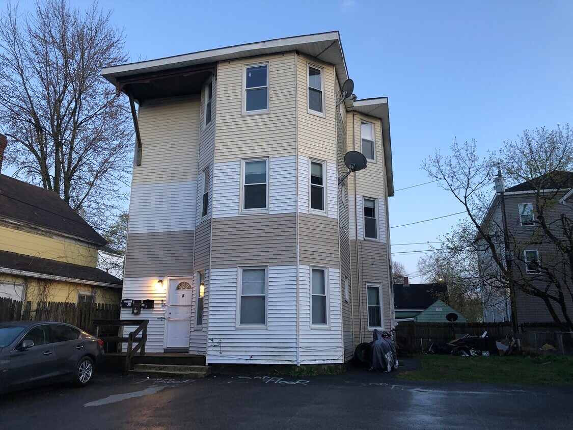 3 Hacker Ct, Worcester, MA 01603 - 3 Hacker Ct Worcester, MA 01603 ...