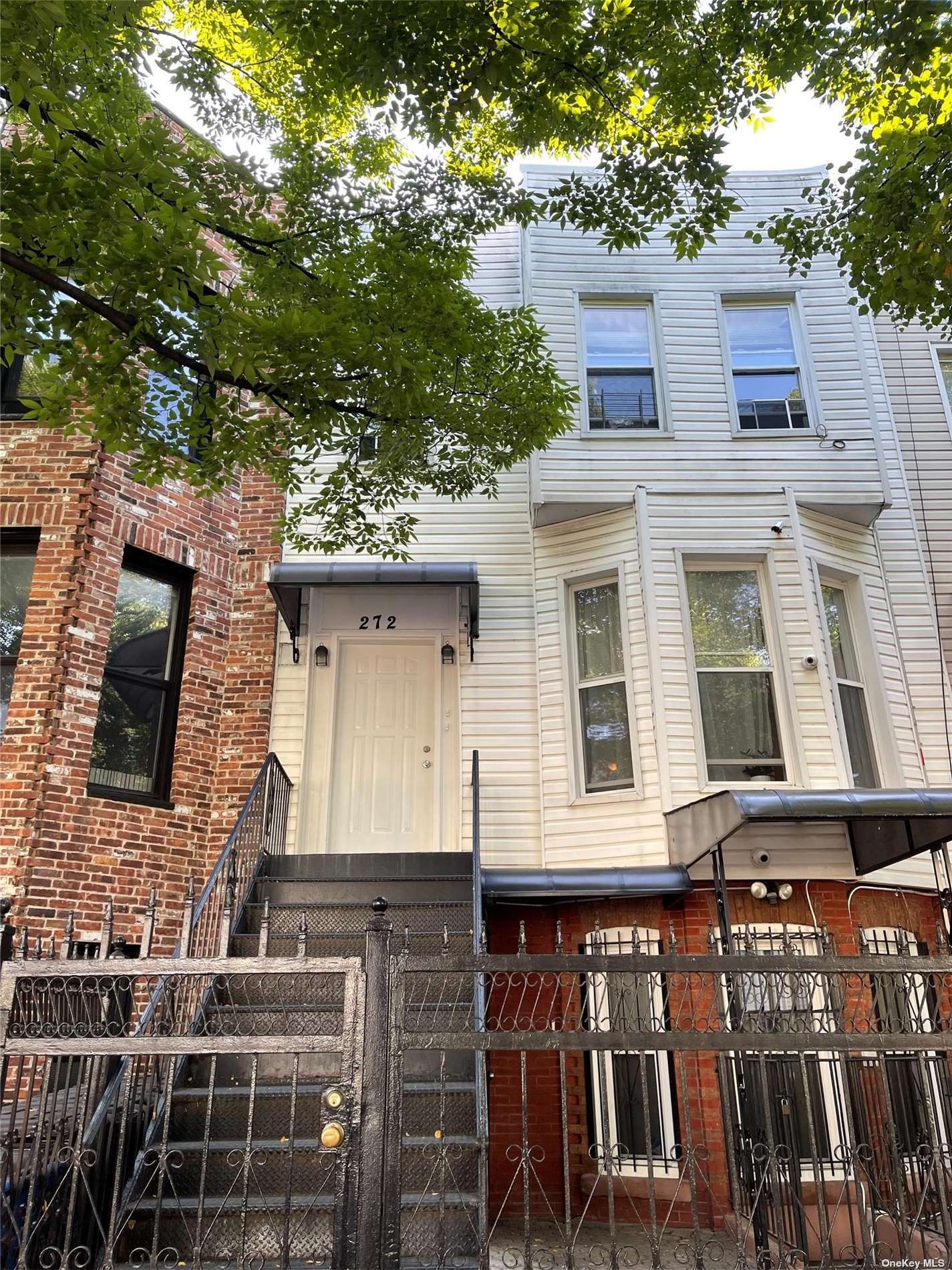 272 Eldert St Unit 2, Brooklyn, NY 11207 - Room for Rent in Brooklyn ...