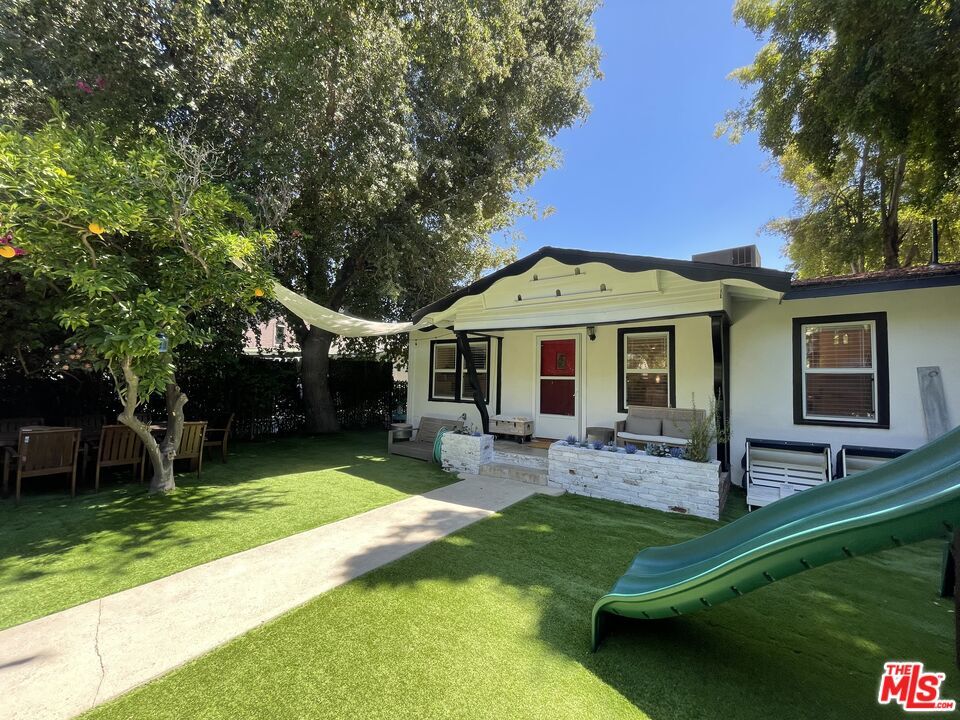 4442 Matilija Ave, Los Angeles, CA 91423 - House Rental in Los Angeles ...