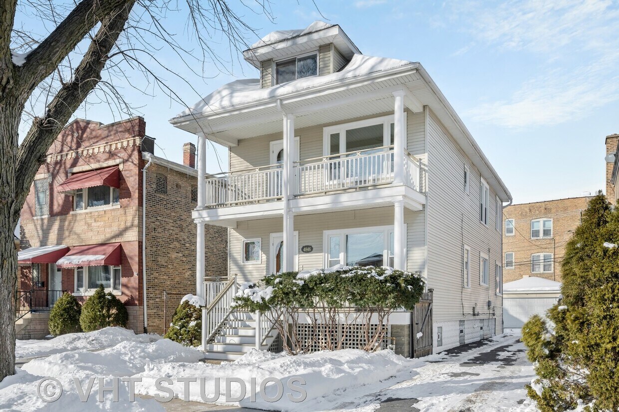 4846 W Eddy St, Chicago, IL 60641 - House Rental in Chicago, IL ...