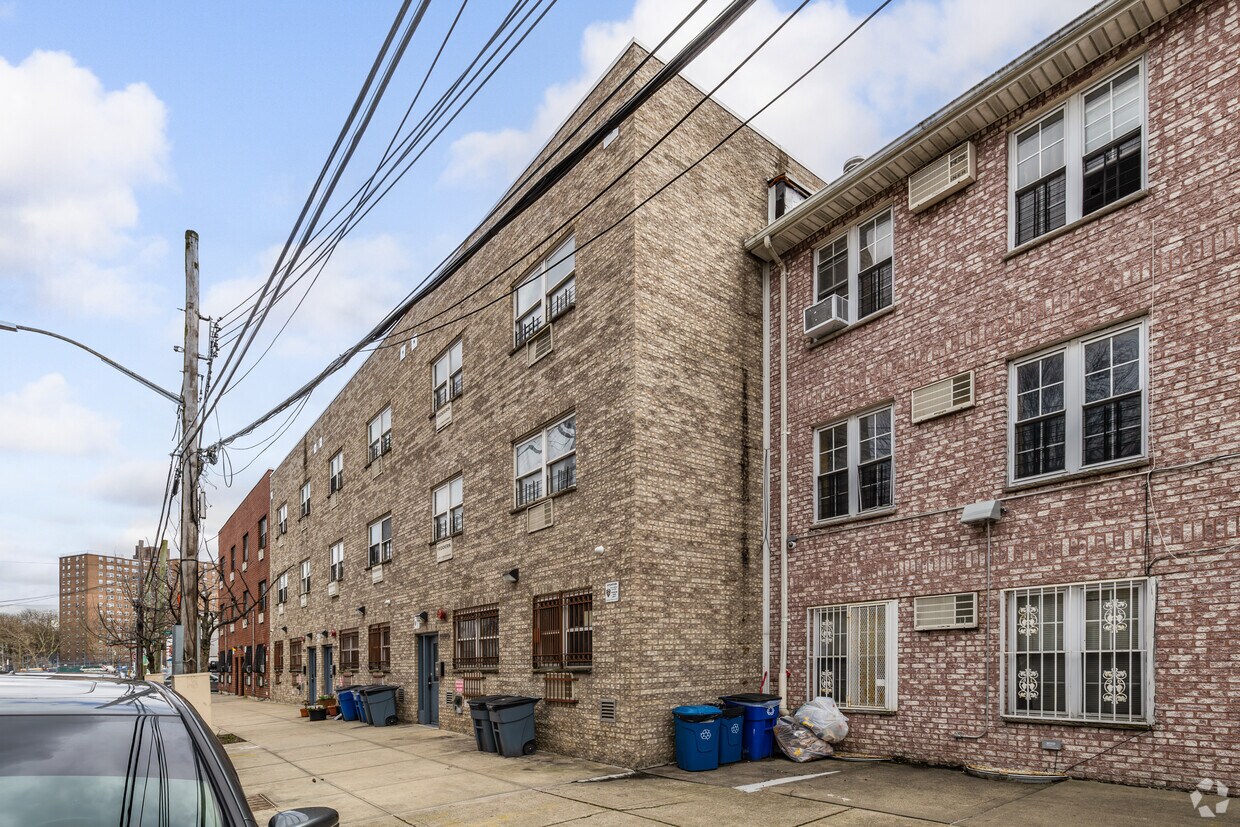 1684 Banyer Pl, Bronx, NY 10473 - 1684 Banyer Pl Bronx, NY 10473 ...