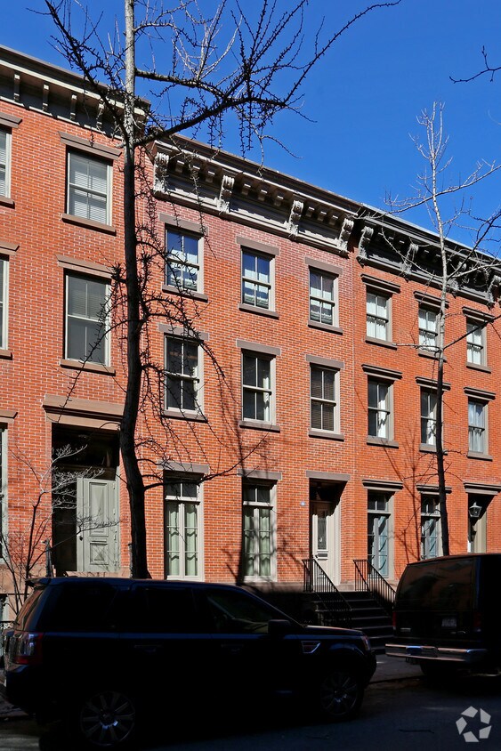 23 Perry St, New York, NY 10014 - 23 Perry St New York, NY 10014 ...
