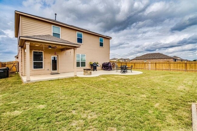 1663 Violet Ln, Kyle, TX 78640 - House Rental in Kyle, TX | Apartments.com