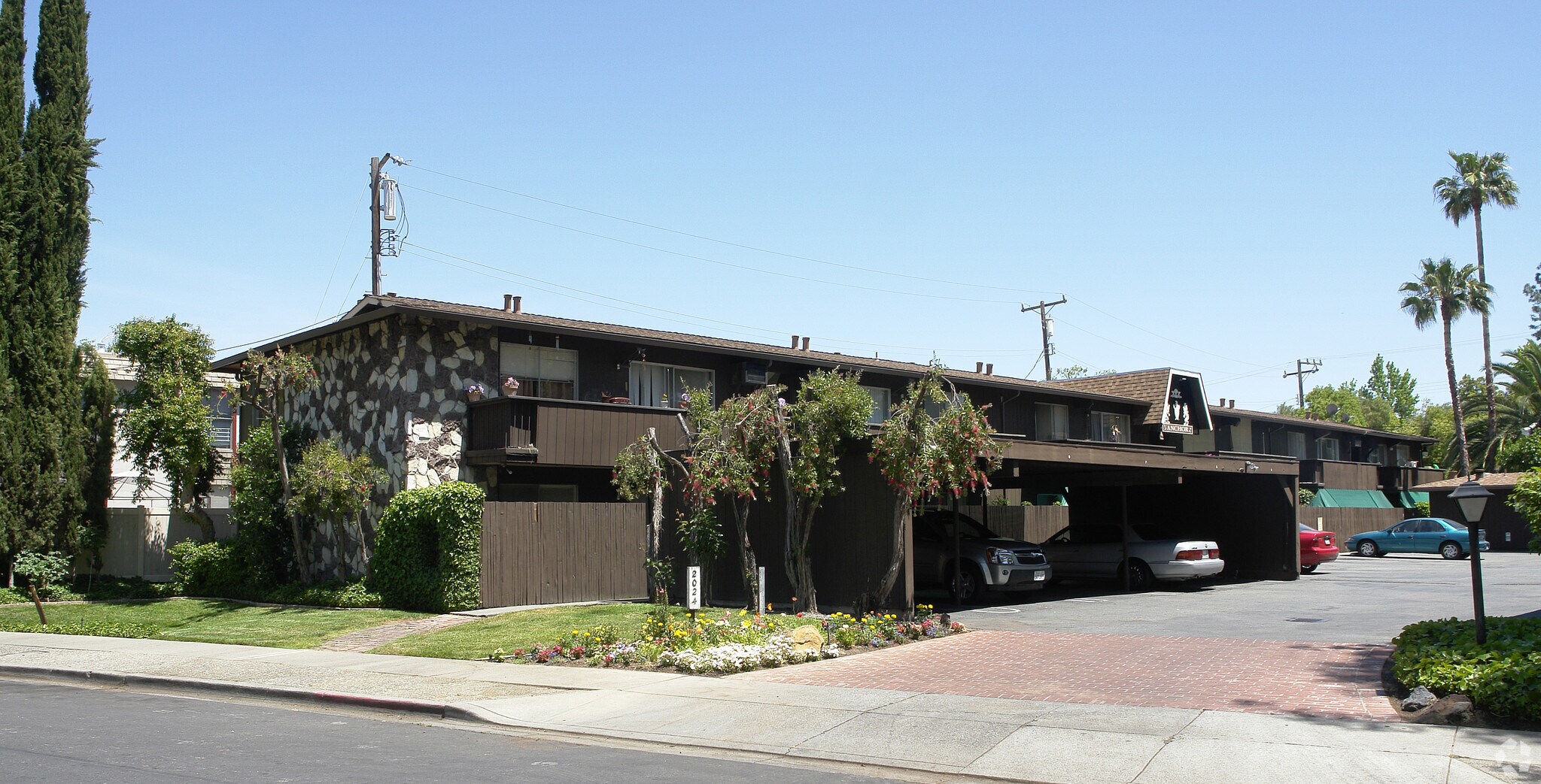 Anchor Apartments - 2025 Sierra Rd Concord, CA 94518 | Apartments.com