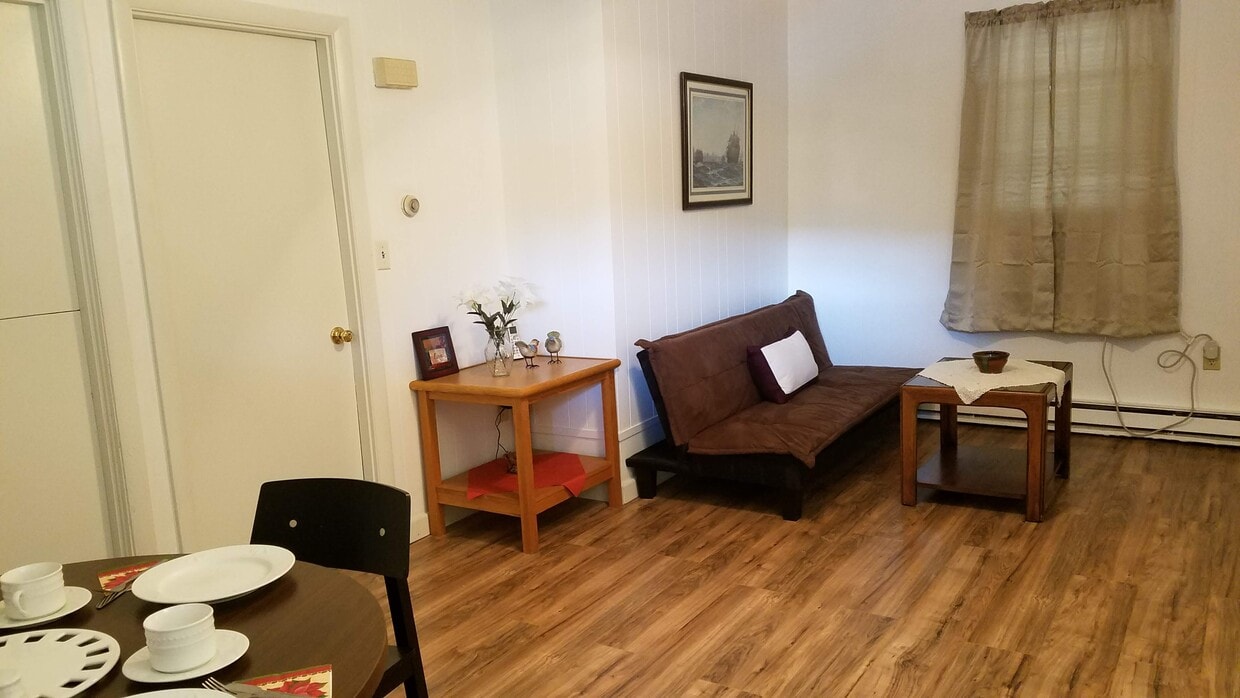 29 Chester Rd, Becket, MA 01223 - House Rental in Becket, MA ...