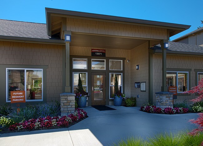 Rock Creek Ridge Apartments - 13071 SE 169th Ave Happy Valley, OR ...