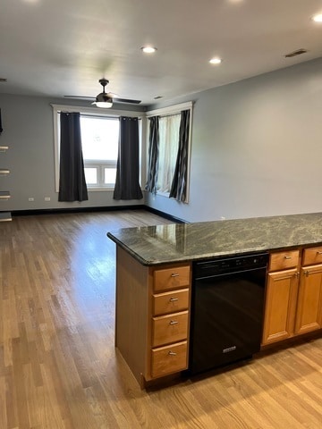 2135 W Adams St Unit 02, Chicago, IL 60612 - Condo for Rent in Chicago ...