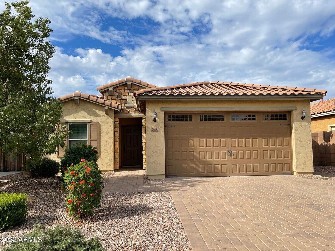 2682 E Gillcrest Rd, Gilbert, AZ 85298 - House Rental in Gilbert, AZ ...