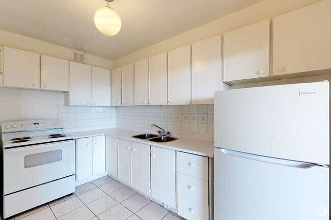 Bathurst Manor Apartments for Rent - Toronto, ON - 31 Rentals ...