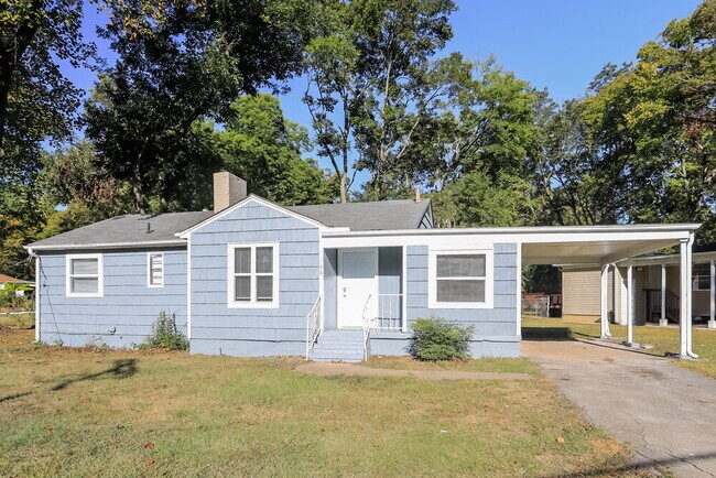 Roebuck Crest Estate Apartments for Rent - Birmingham, AL - Updated ...