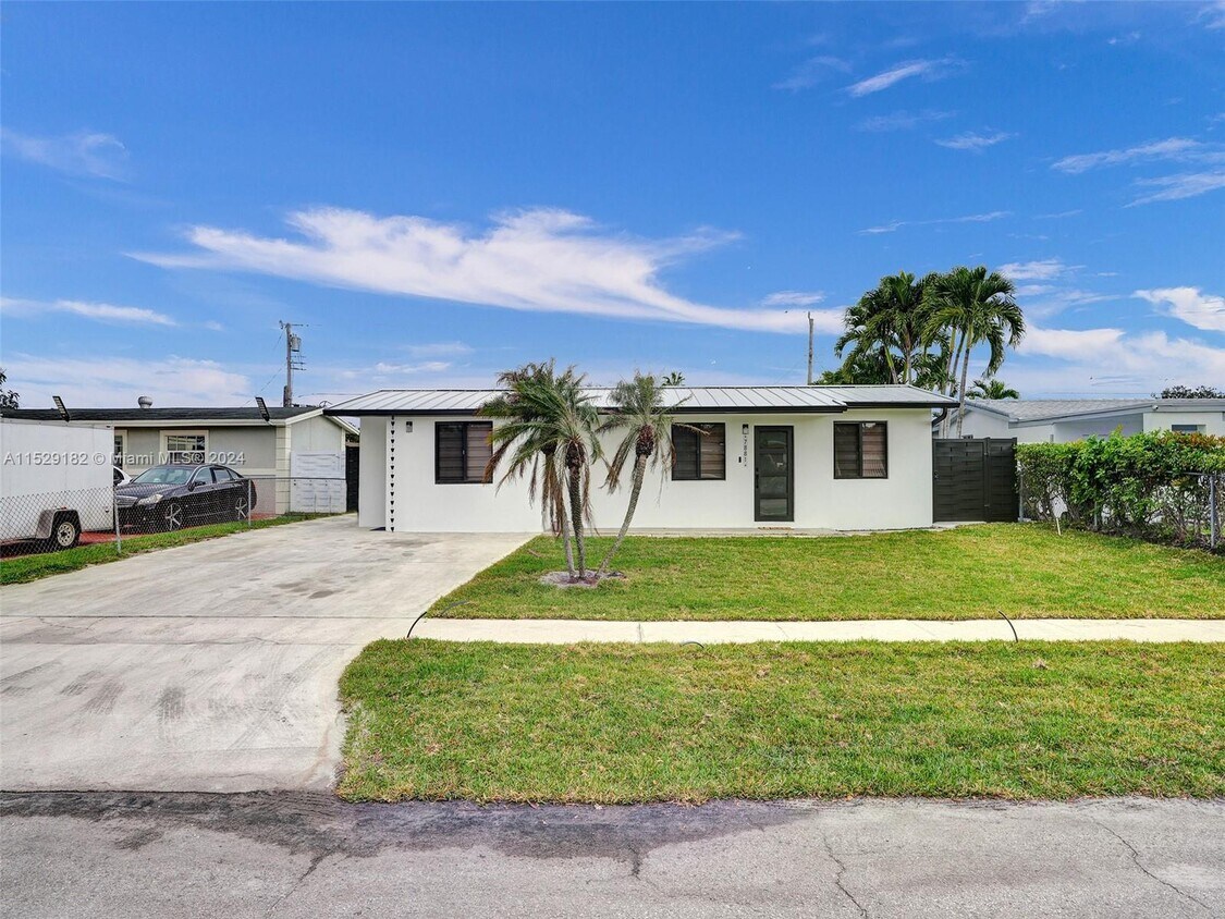 7881 Hope St, Hollywood, FL 33024 - House Rental in Hollywood, FL ...