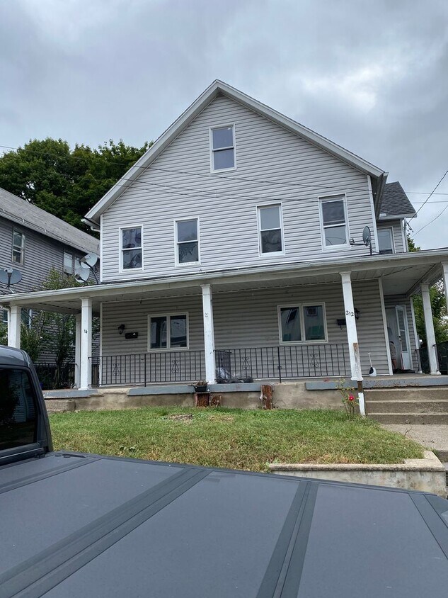 212-214 Ferdinand St Unit 214 Ferdinand St, Scranton, PA 18508 - Room ...