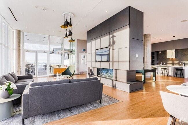 New Apartments, Condos and Houses for Rent in Edmonton, AB with Extra ...