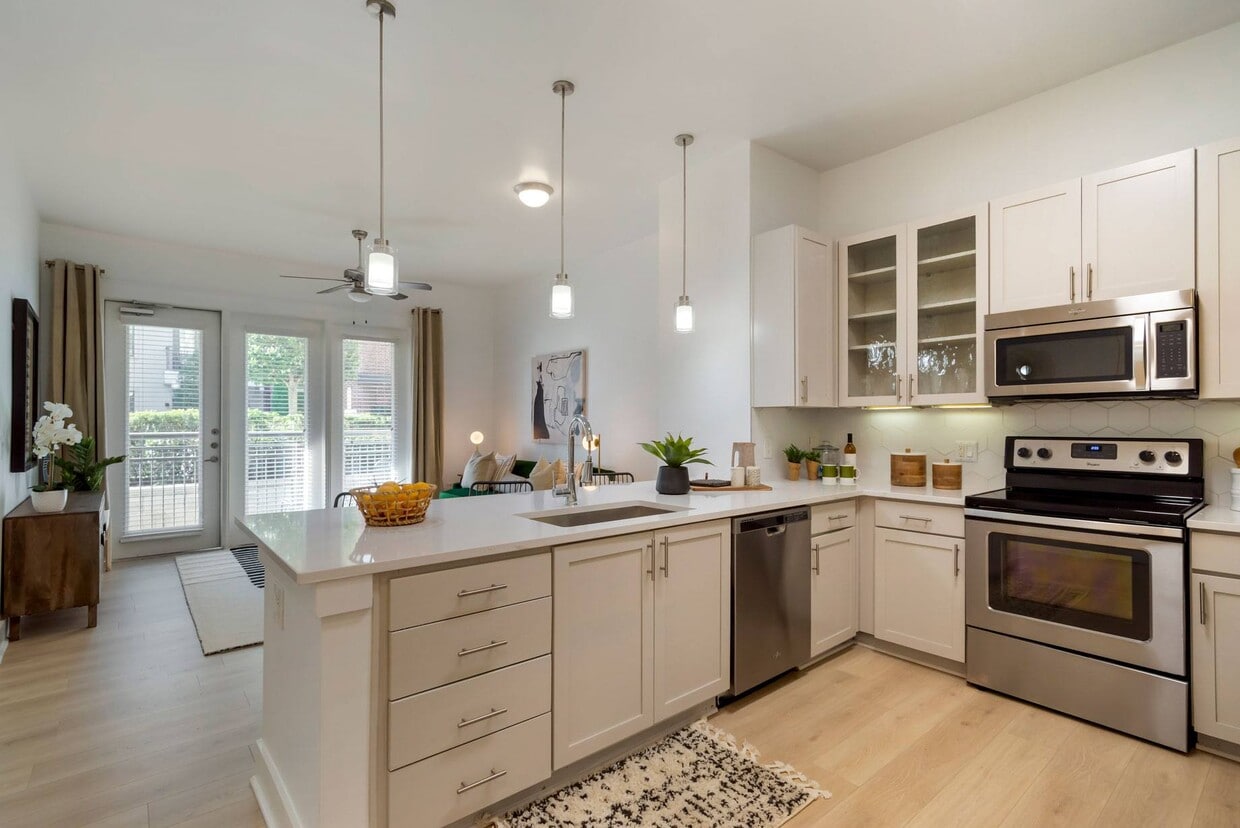 Allure at Southpark - 5720 Carnegie Blvd Charlotte, NC 28209 ...