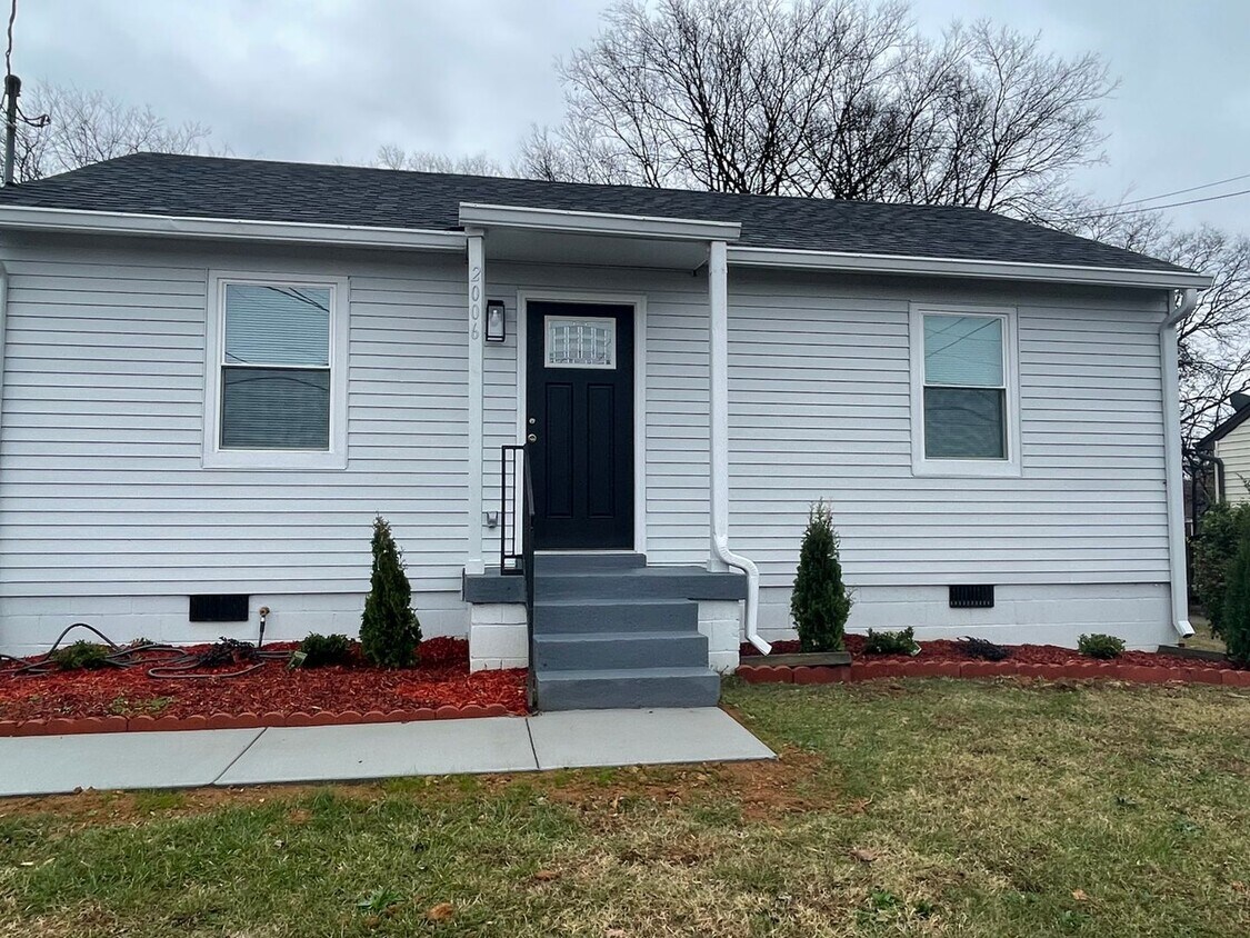 2006 Ed Temple Blvd, Nashville, TN 37208 - House Rental in Nashville ...