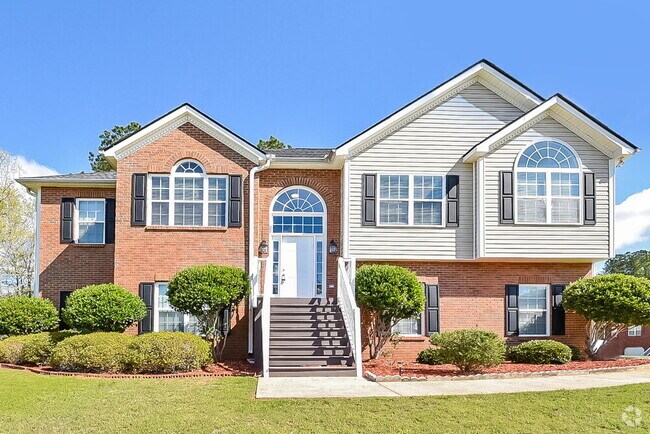 The Retreat at Anneewakee Apartments for Rent with Parking ...