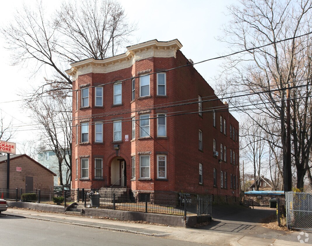 149 Barbour St, Hartford, CT 06120 - 149 Barbour St Hartford, CT 06120 ...