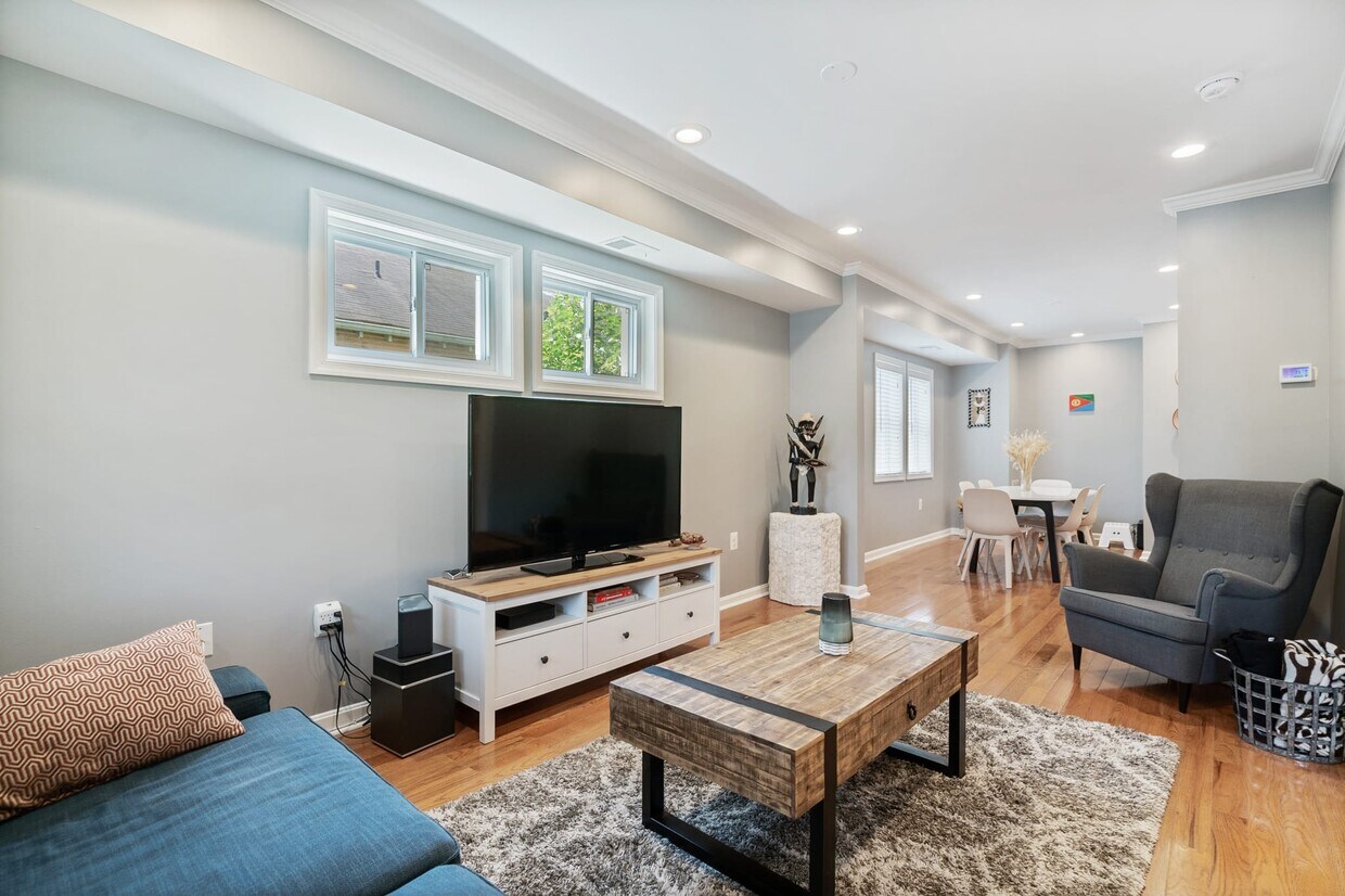 1040 48th Pl NE Unit #1, Washington, DC 20019 - Condo for Rent in ...
