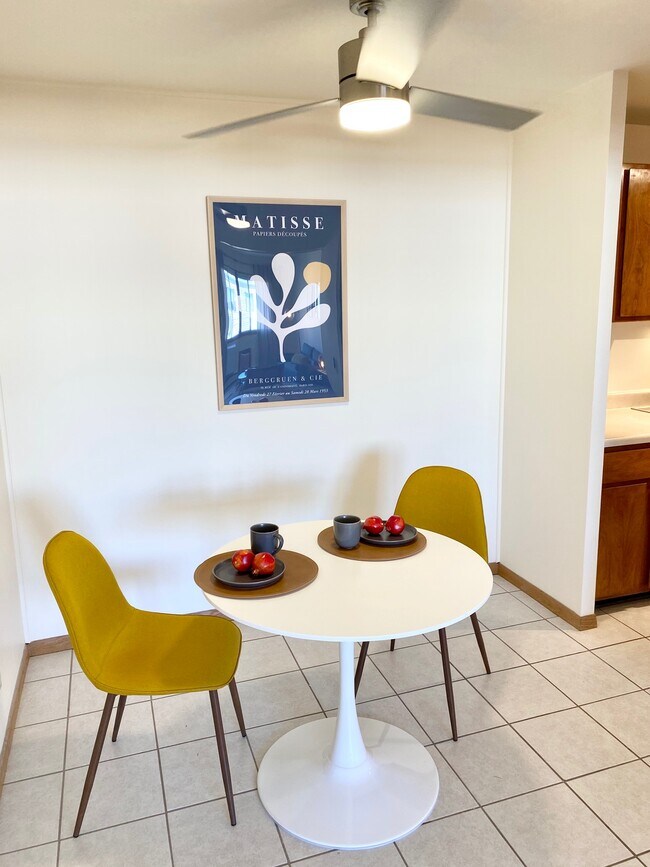 Midvale Heights Apartments - Apartments in Madison, WI | Apartments.com