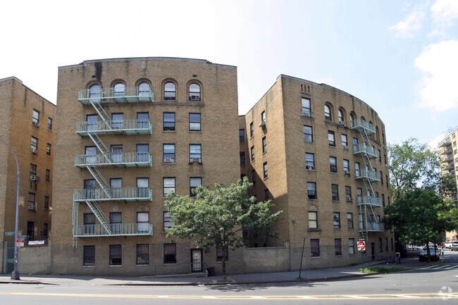 184-190 W Burnside Ave Bronx, NY 10453 Rentals - Bronx, NY | Apartments.com