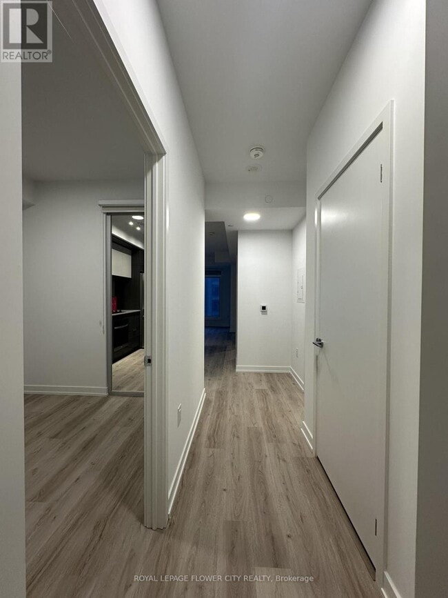 395 Square One Dr Unité 3407, Mississauga, ON L5B 0P6 - Appartement à ...