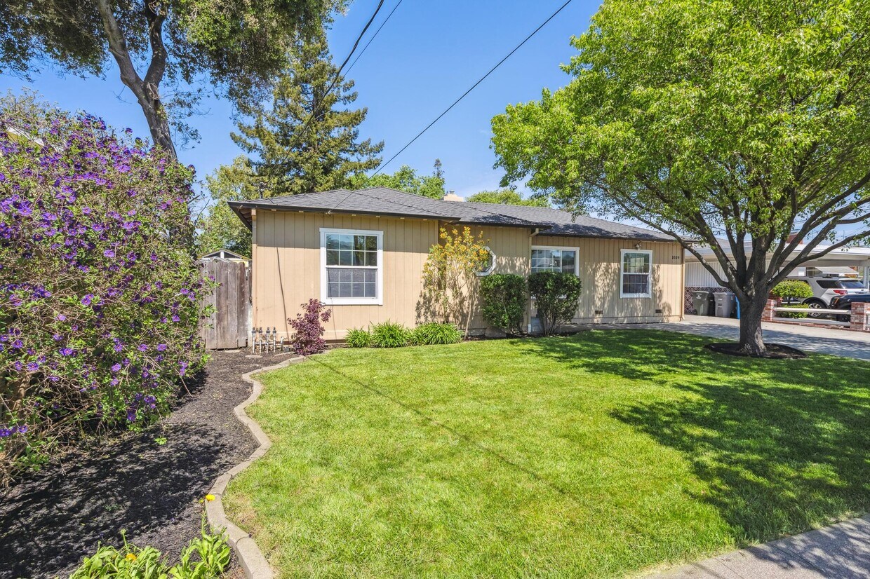 1039 Stevenson St, Santa Rosa, CA 95404 - House Rental in Santa Rosa ...
