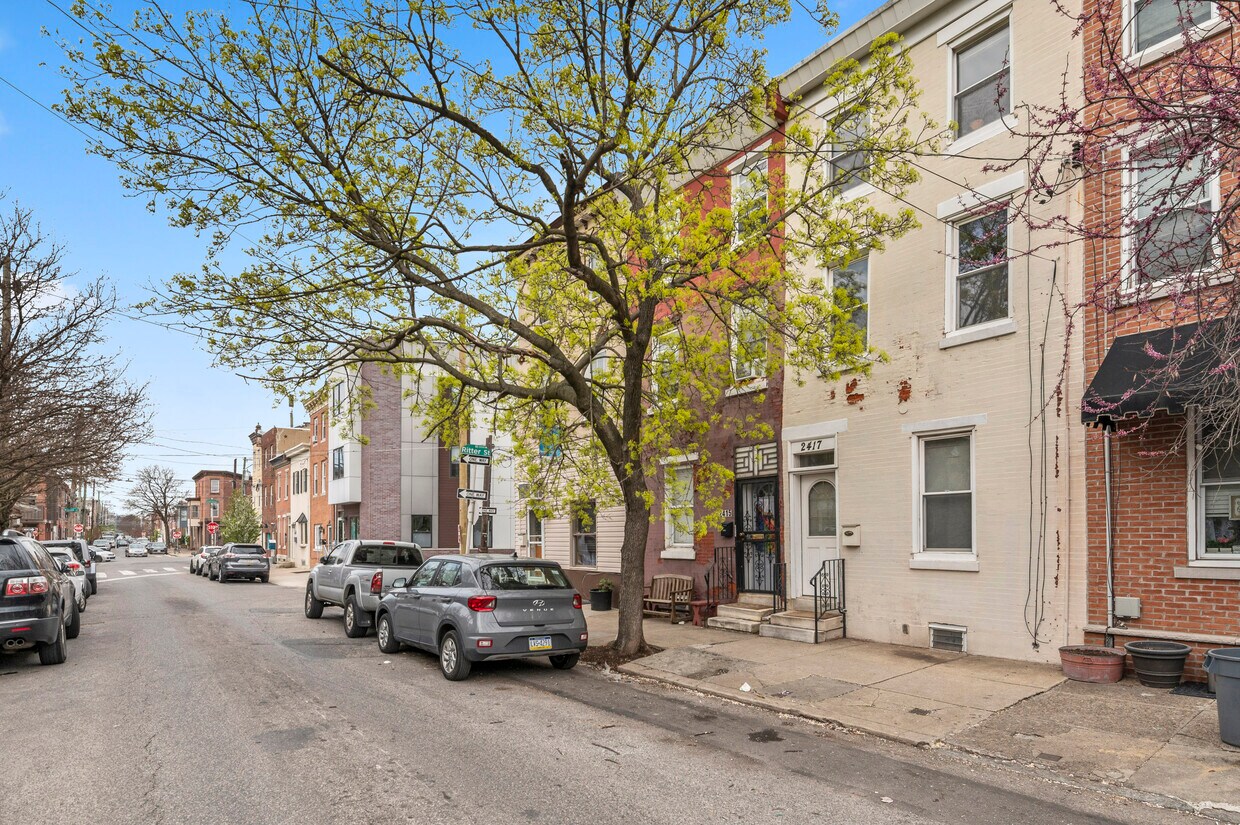 2417 E Norris St, Philadelphia, PA 19125 - Townhome Rentals in ...