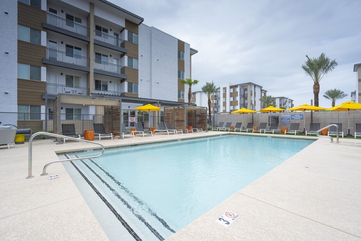 Lucent Scottsdale - 2001 N Scottsdale Rd Scottsdale, AZ 85257 ...