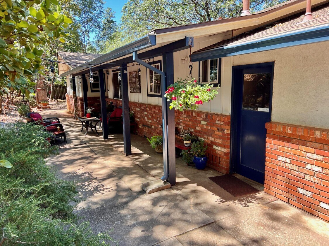 246 Sunset Ln, Applegate, CA 95703 - House Rental in Applegate, CA ...