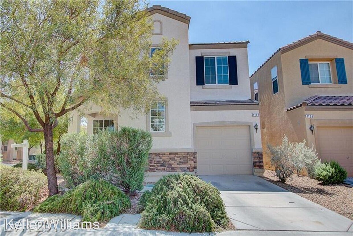 1137 Village Crossing Lane, Las Vegas, NV 89183 - House Rental in Las ...