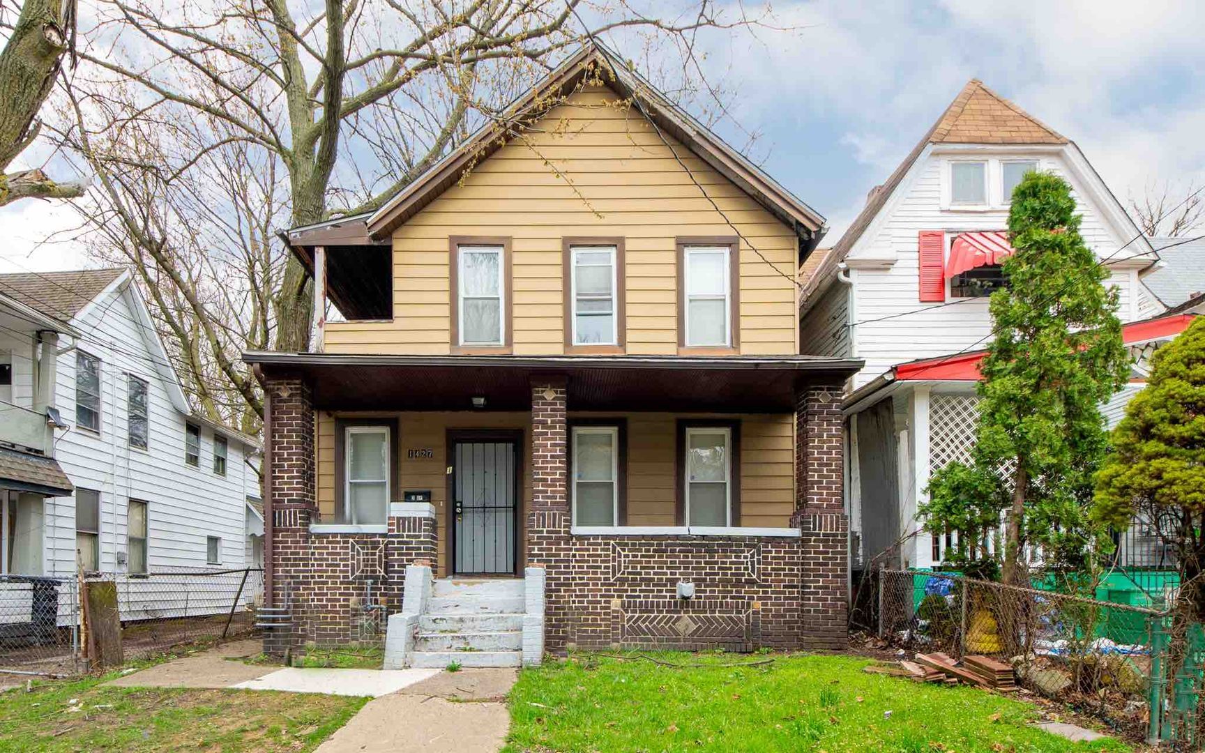 1427 E 61St St Unit 1427 E 61st St - Up, Cleveland, OH 44103 - Room for ...