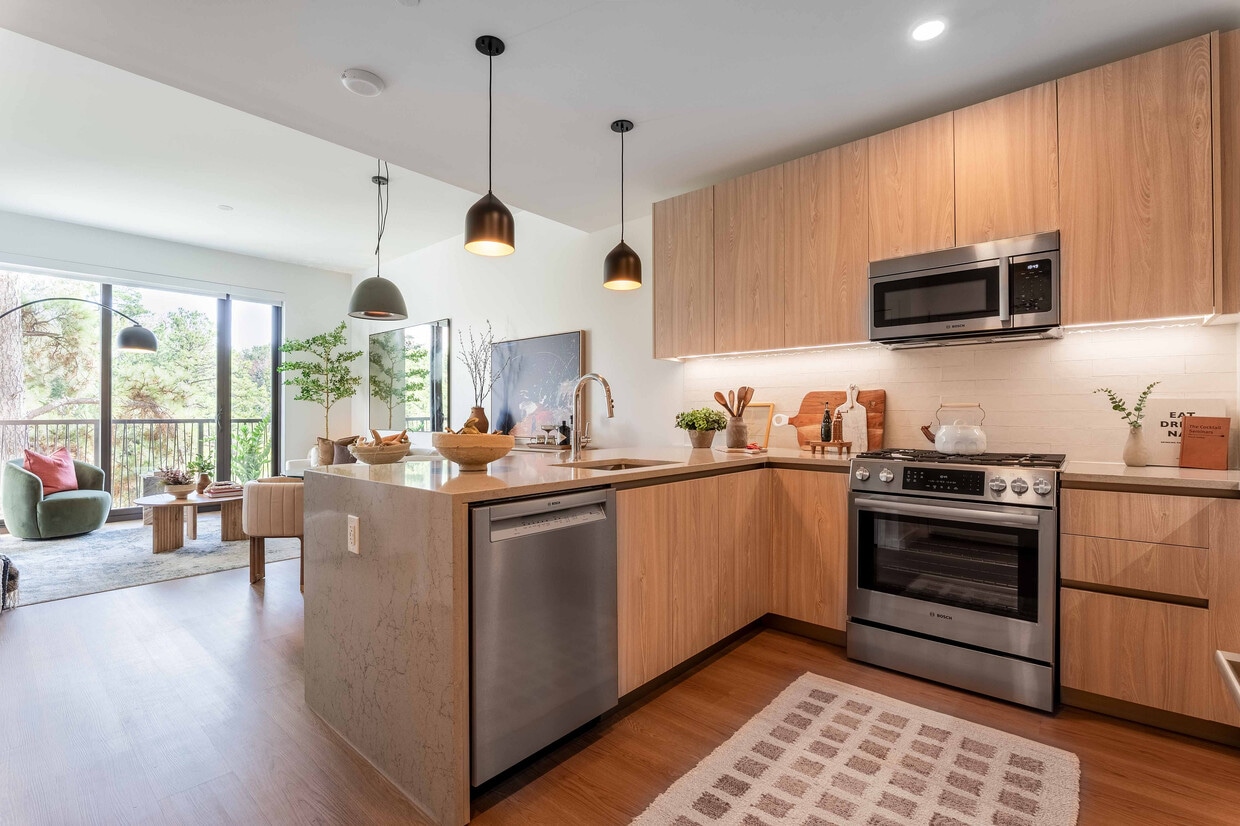 1 Riva Row - 1 Riva Row The Woodlands, TX 77380 | Apartments.com