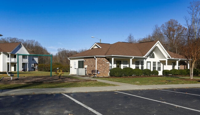 Barden Ridge Apartments - Apartments in Roxboro, NC | Apartments.com